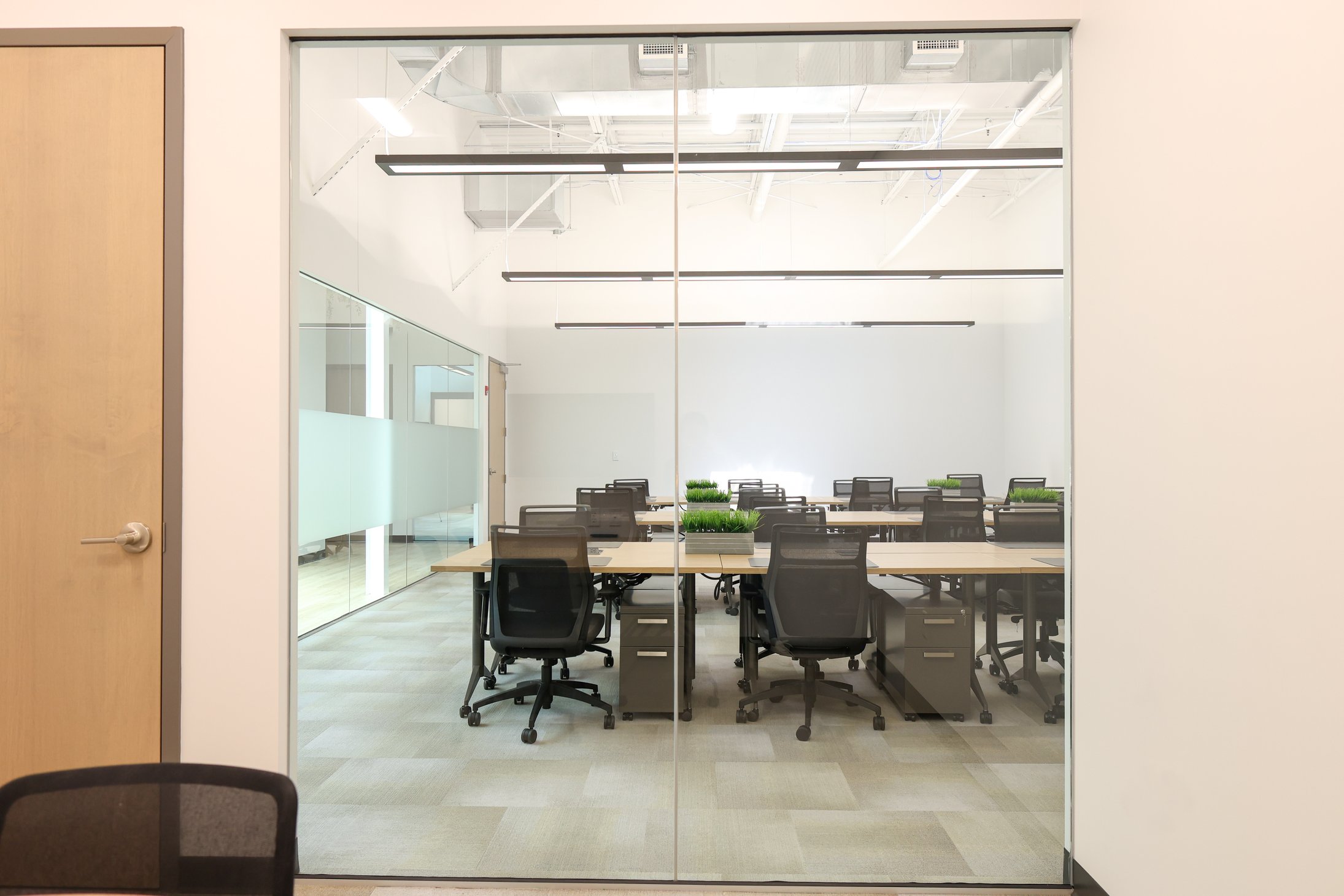 Downtown Boston Office Suites for Rent - Workbar